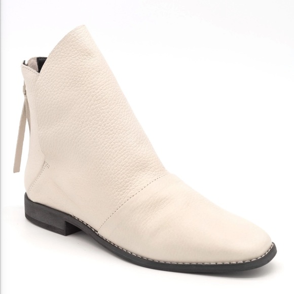 Frame Denim | Shoes | Gold Frame White Leather Boots | Poshmark
